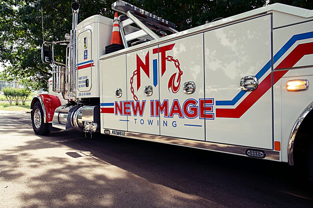 Our Fleet Towing and Equipment Transport | New Image Towing